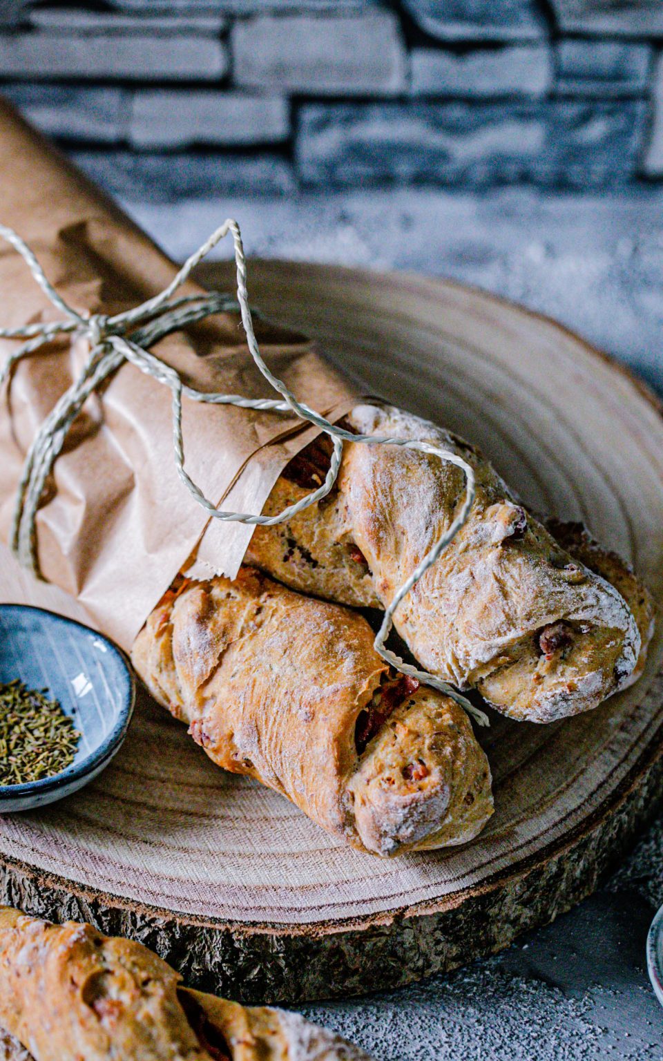 Speckbrot mit Sauerteig aus dem Thermomix® – Herzgedanke