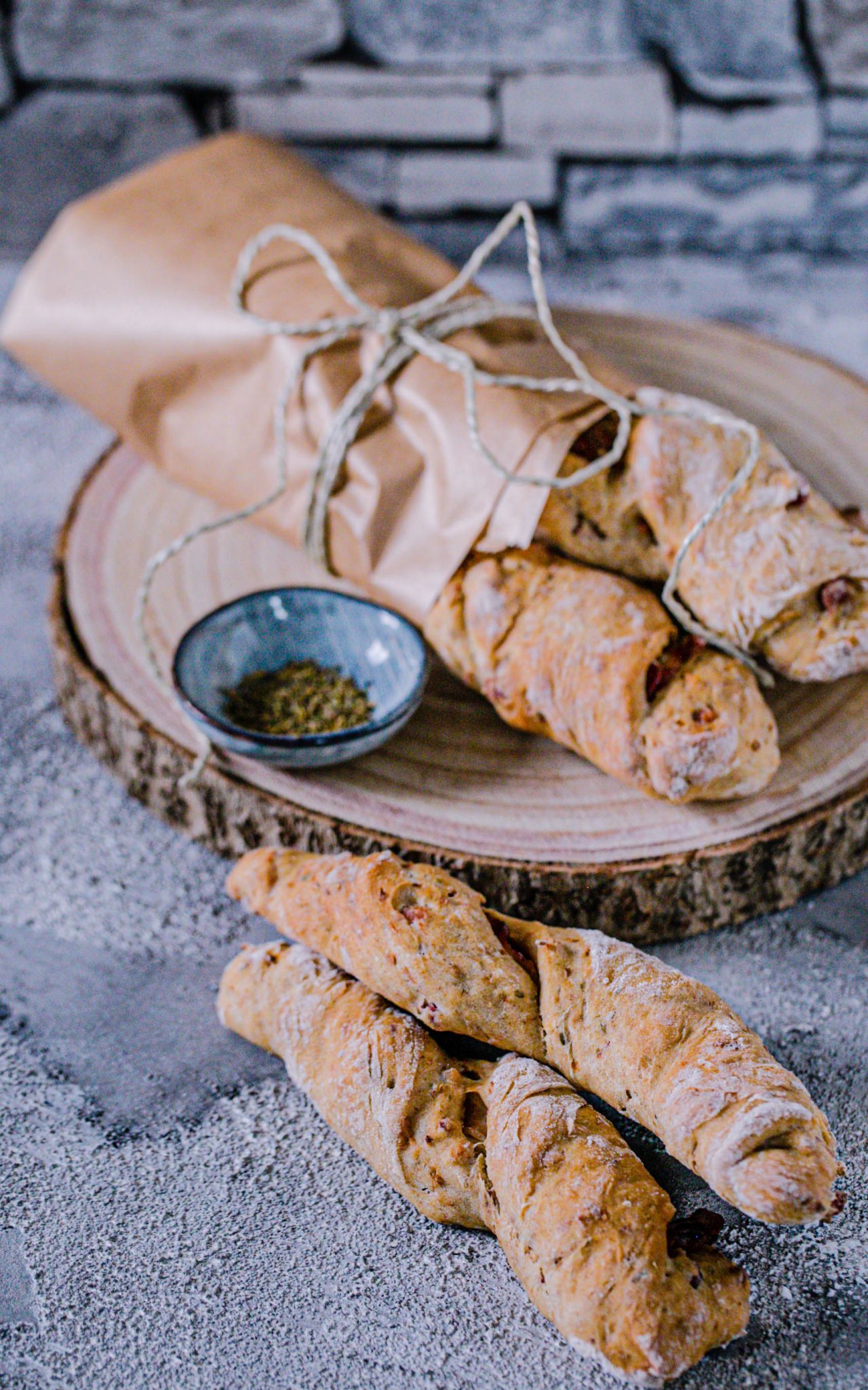 Speckbrot mit Sauerteig aus dem Thermomix® – Herzgedanke