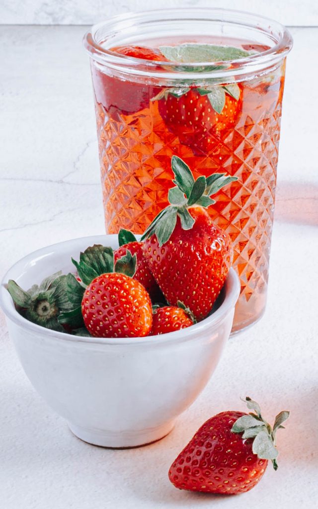 Erdbeer Eistee mit Erdbeersirup aus dem Thermomix®